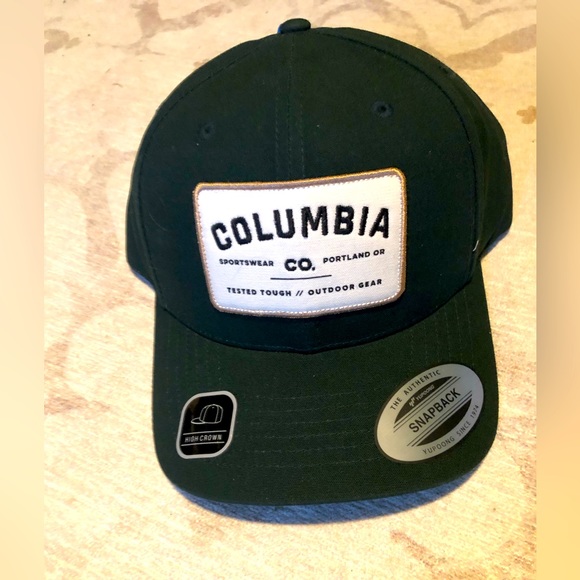 Columbia | Accessories | Columbia Dark Green Snap Back High Crown ...
